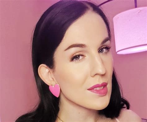 Cherry Fox Nudes Sex Chat And Phone Sex On Sextpanther