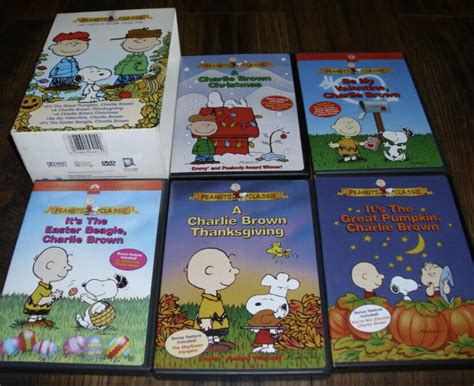 Peanuts Classic The Complete Holiday Collection Charlie Brown Snoopy 5