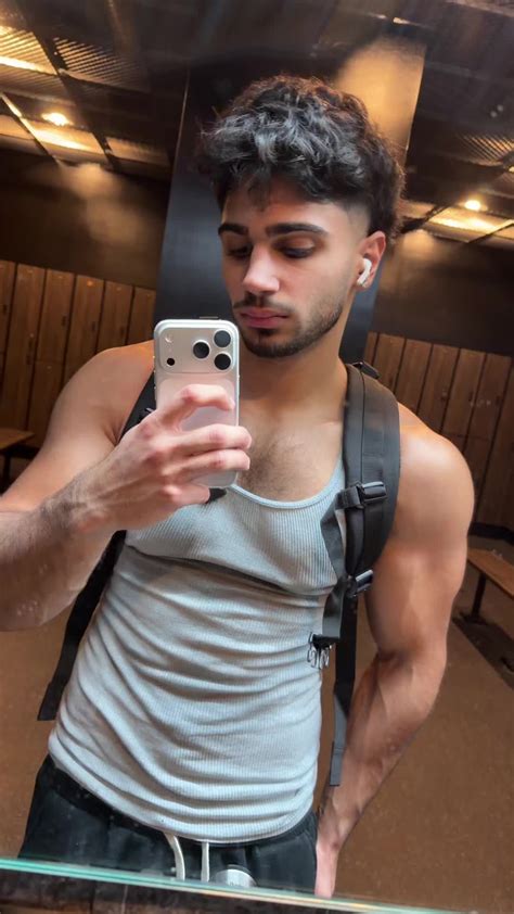Arian Arianfzns Videos With оригинальный звук Awaykenn Awxyeknn