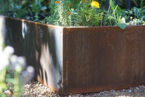 Tips To Assemble A Corten Steel Raised Garden Bed Kit • Gardenary