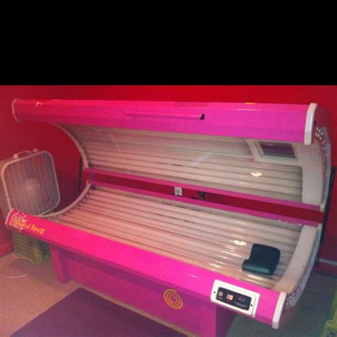 Pin By Emmyem On Tan~tan~tan Tanning Bed Best Tanning Lotion Tanning