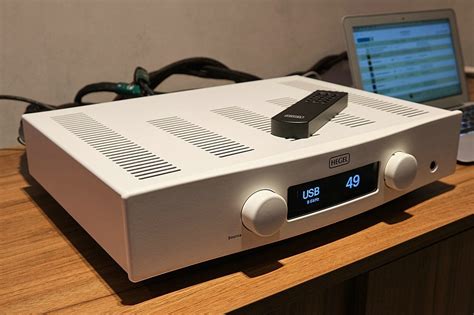 Polska premiera wzmacniacza HEGEL H120 - Reportaże - Audiostereo.pl