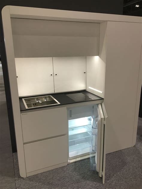 This Fully Functioning Kitchen With All The Mod Cons Fits A 2m Space Perfect For Bedsit Or