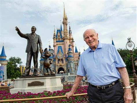 Disney Legend Dick Nunis The Disney Food Blog