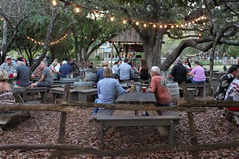 Gruene Historic District Day Trip Day Tripper