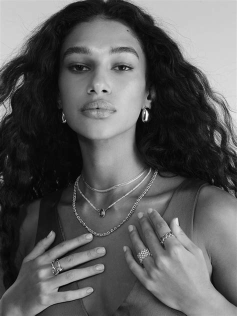 Magnolia Jewellery מגנוליה תכשיטים הטבה נוצצת במיוחד מחכה לך באתר 💎 שרשרת כסף בשילוב תליון