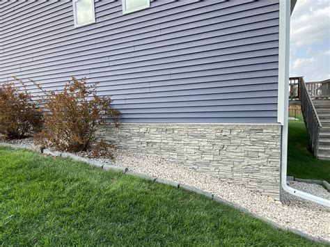 Johns Light Gray Foundation Cover Genstone