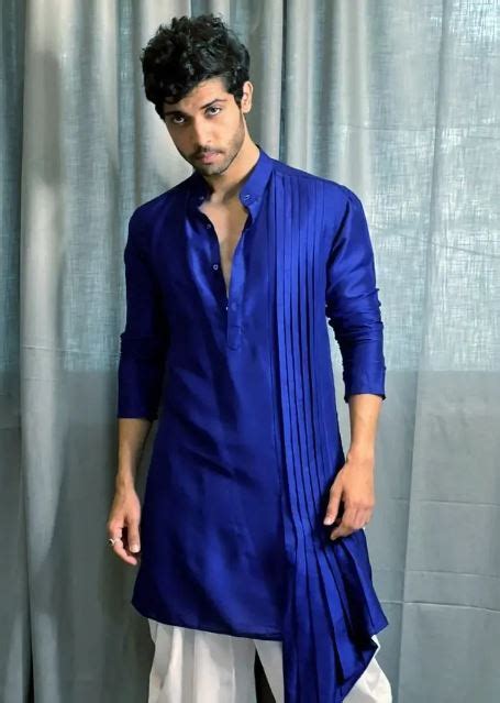 Manan Joshi Wiki Biography Age Girlfriend Facts And More