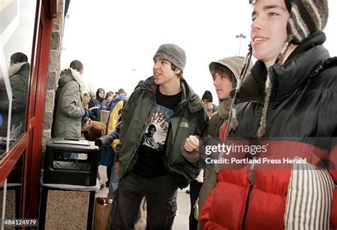 Elizabeth Witherell Photos And Premium High Res Pictures Getty Images