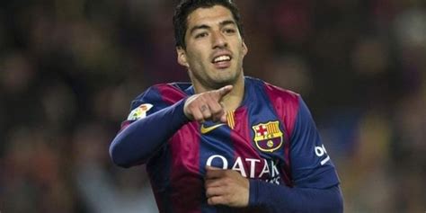 Suarez Barca Must Play With Personality Telegraph