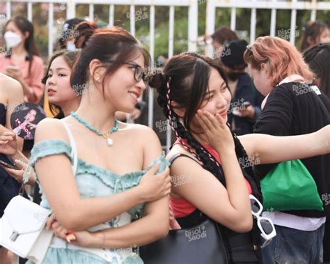 Hội Bạn Thân Rủ Nhau đu Concert Blackpink