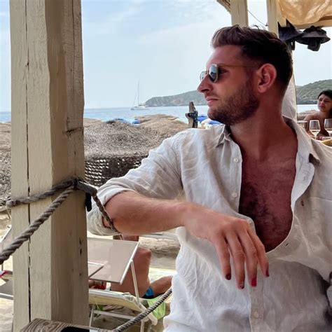 Tom Howard Tomhoward2689 • Threads Say More