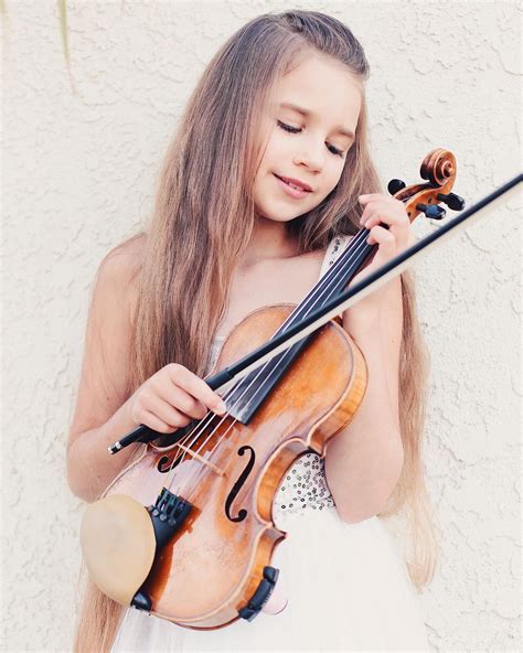 Karolina Protsenko Violin Violinist Girl Hairstyles