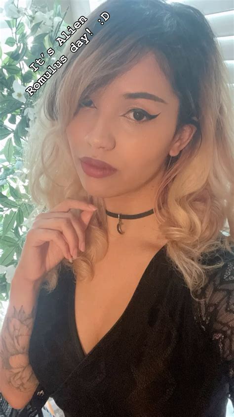 Trickywi Had A Photo Shoot In Kyoto 3 Instagram