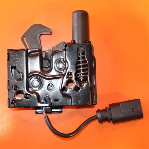 Porsche Macan Hood Lock Latch 2016 2017 2018 2019 2020 2021 2022 95b