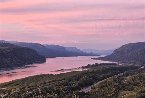 Best Time Of Day And Season To Visit Multnomah Falls