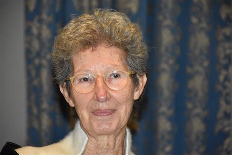 Educazione Civica Il Richiamo Di Mara Lorenzi “torniamo A Insegnare