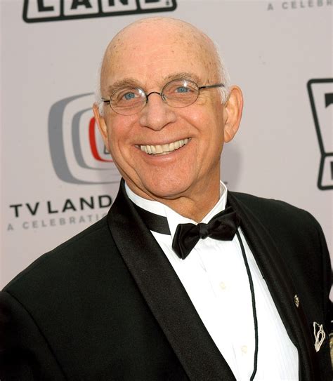 Gavin Macleod Quelle Est Sa Taille