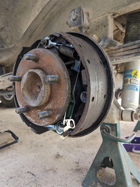 Help Rear Drum Adjuster Dragging R Cherokeexj
