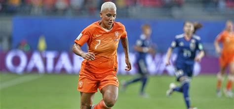 Waar Is Shanice Van De Sande Bij De Oranje Leeuwinnen