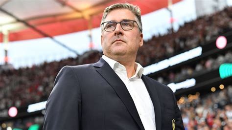 Axel Hellmann Kritisiert Schiedsrichter Und Var Nach Elfmeter Chaos In Frankfurt Fußball News