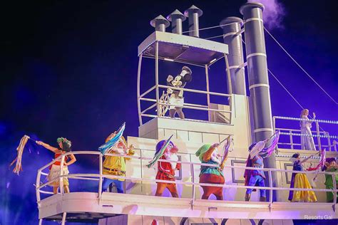 Fantasmic Characters