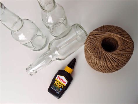 Annan Aarteet Juuttinarulla Päällystetyt Pullot