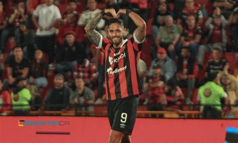 Alajuelense Sufrió Para Sacar La Victoria Ante Pérez Zeledón Deportescr Deportes Costa Rica