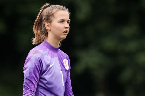 Update Az Keepster Femke Liefting Ontslagen Uit Ziekenhuis Soccernewsnl