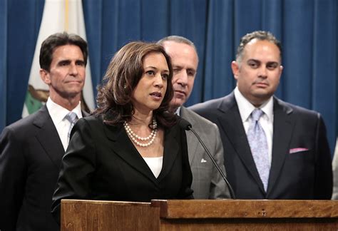 Lawmakers Gov Jerry Brown Dicker Over Pensions