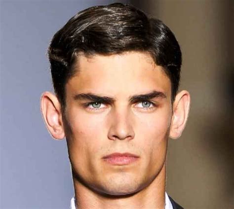 Best Hairstyles For Guys With Big Ears Popular Mens Haircuts
