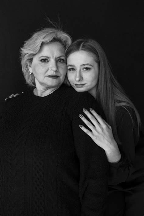 Фотосессия с мамой Фотосессия Семейные портреты Мама и дочь фотографии