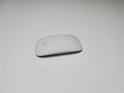 Apple Magic Mouse 2 White Wireless Rechargeable A1657mk2e3za New