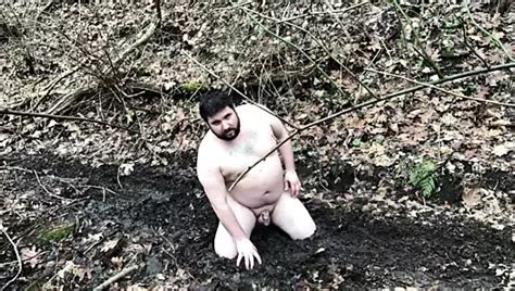 Steff165 Playing Naked In The Mud Canadian Gay Masturbation Porn