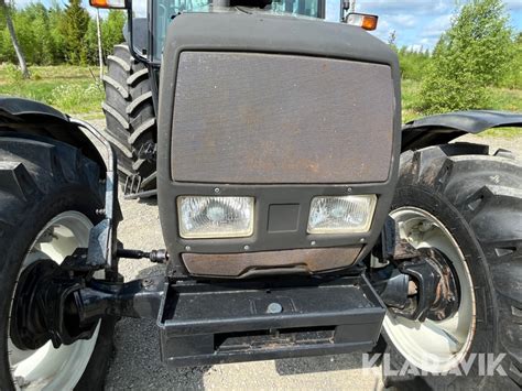 Traktor Valtra 900 Nässjö Klaravik Auktioner