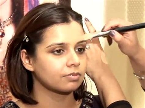 How To Apply Mac Makeup Personal Makeup Session At Mac Heartyph