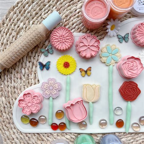 Flower Blossom Cutters Set The Tiny Trove