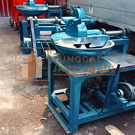 Jual Paket Lengkap Siap Pakai Mesin Penggiling Bakso Gilingan Bakso Laker 70 Cm Shopee Indonesia