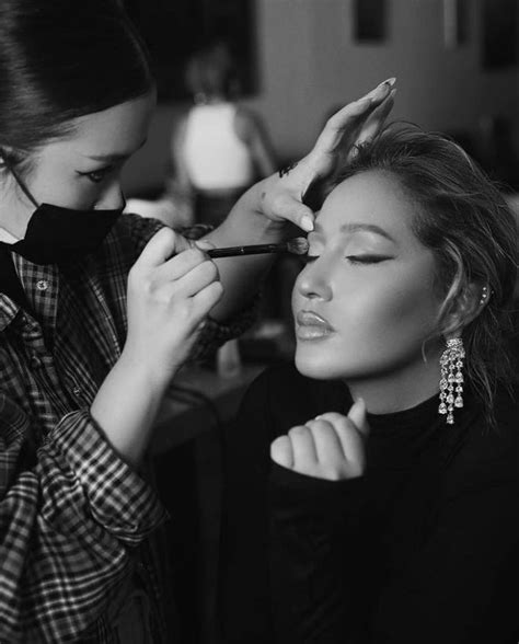 The Process Of Creating Incredible Beauty⚡️ Maquiadora Ensaio