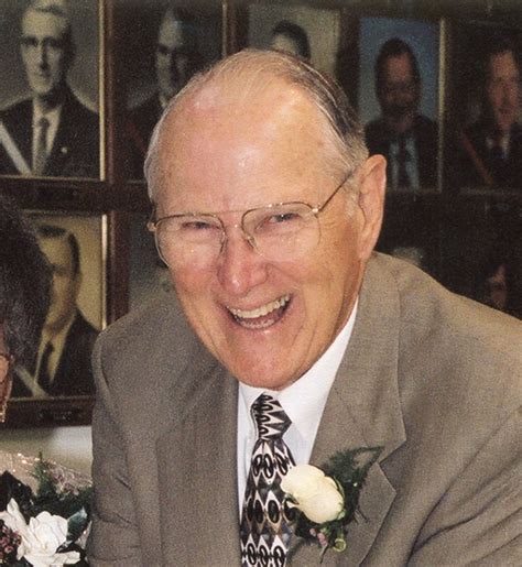 Nicholas Benjamin Thull Mkd Funeral Homes Grand Rapids Mi