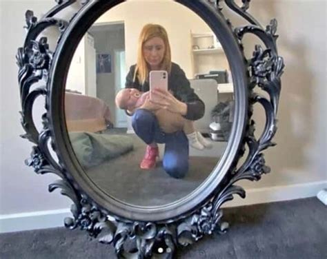 Mirror Selfie Fails That Reflect Chaos Klykercom