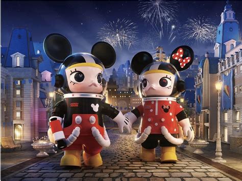 Popmart Mega Space Molly Mickey And Minnie 400 Hobbies And Toys Toys And Games On Carousell