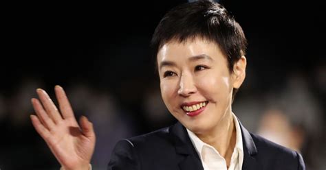 첫 월드스타 강수연 끝내 떠났다 뇌출혈 쓰러진지 사흘만에