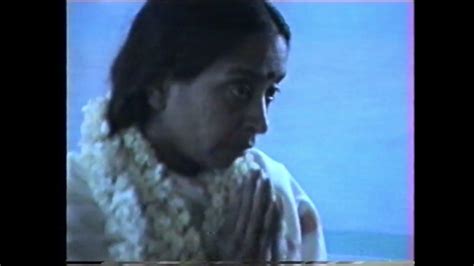 Yogi Ramsuratkumar Ma Devaki Ashram Songs Yogiram Tyagiram Youtube