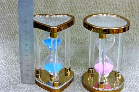 Creative Classic Hourglass Timer Small One Piece In Pakistan