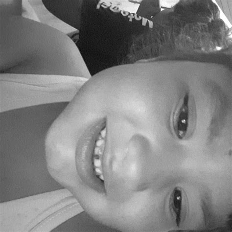 Daniel Velez Youtube