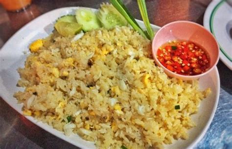 泰式蟹肉炒飯完美攻略：從食材到技巧的終極指南