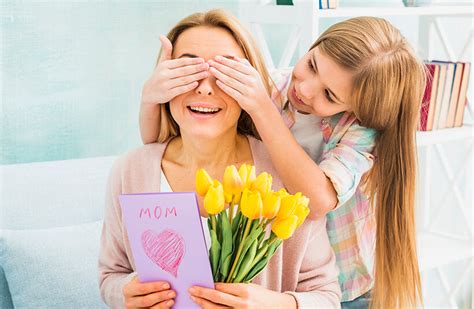 86+ идей Что подарить Маме на 45 лет (в Примерах) + ещё презенты и ...
