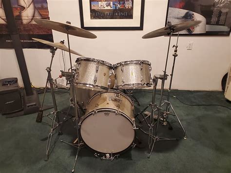 No 920 Ludwig Drum Set With Keystone Badges 1960s Natural Reverb