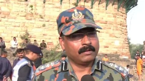 Morbi Bridge Collapse Ndrf Says People May Be Trapped Under Floor Of